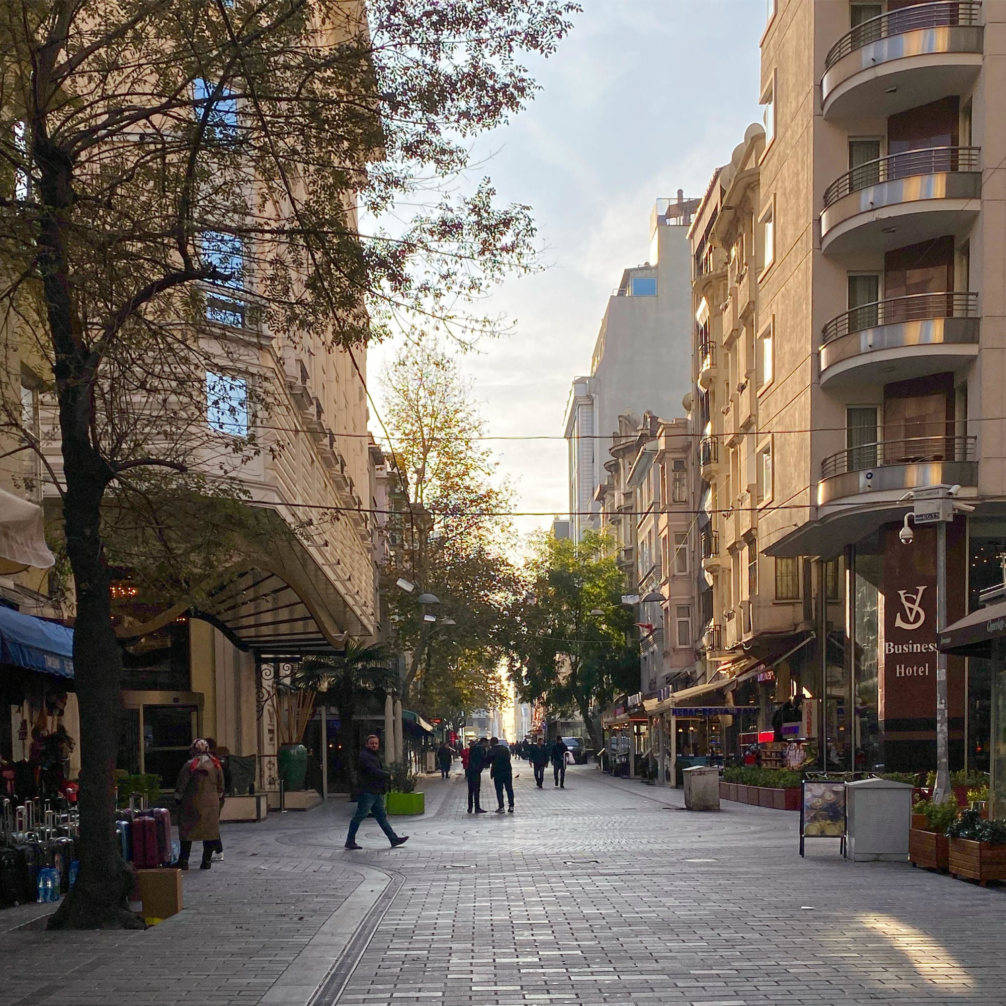 The Urban Planning Lessons of Istanbul: A Photo Essay – Common Edge