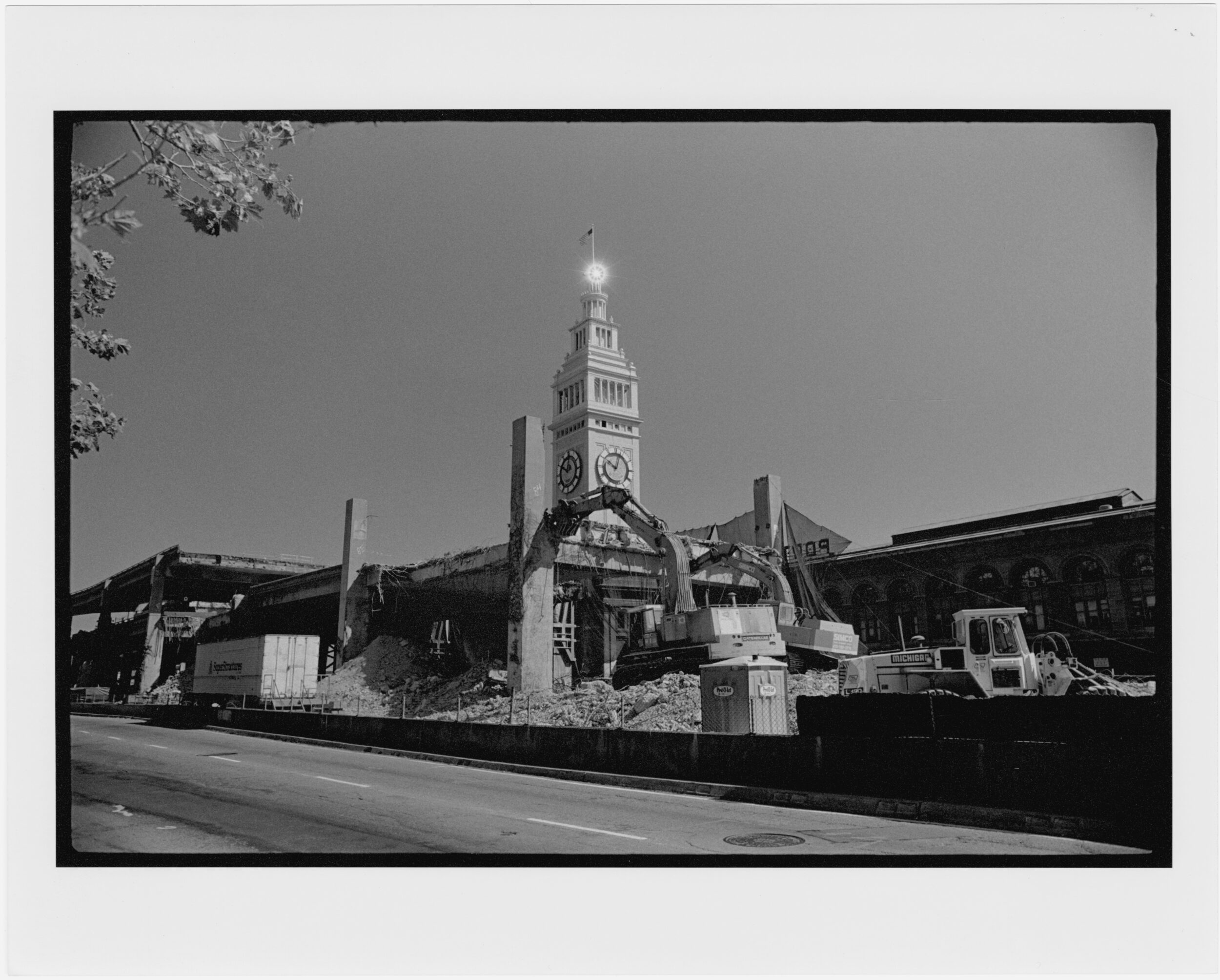 San Francisco’s Long Love Affair With the Ferry Building – Common Edge